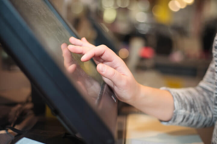 How Long Queuing Time Hurts Your Business and What to Do | myPOS